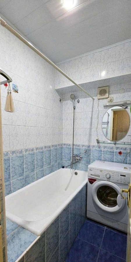 Срочно продается квартира 2/4/5 экобозор,мир.улугбека