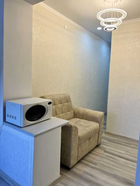 Ц-5 (Киёт) • Фин. Институт • 1-комн • 42 м² • этаж 4/4 • [СА:6748]