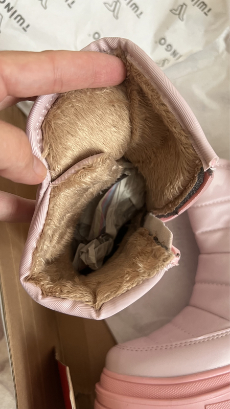 Продаются детские Теплые сапоги