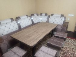 Gostinoy ugalok noviy