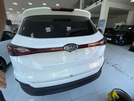 Avtokredit orqali JAC JS 8 Krassoveri