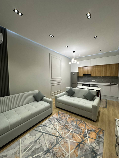 Toshkent sity. Bolevard. 3/6/7. 83m2.