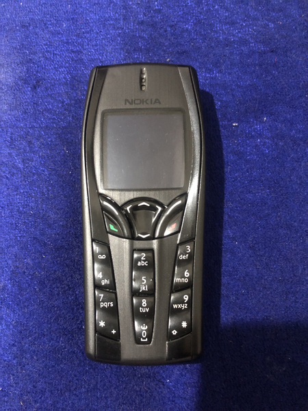нокиа 7250.нокиа 6133.сотилади