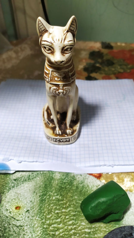 Кошка египетская.