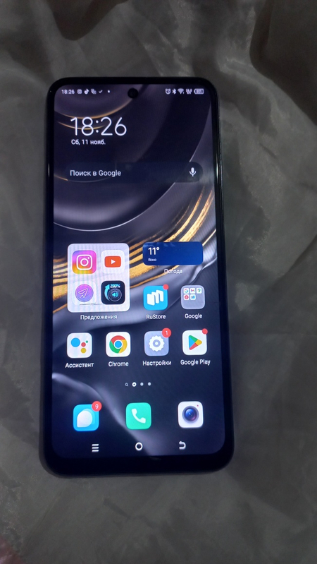 Tecno  pova 2 telefoni satiladi 2 mln 200 ming sum kelisimli
