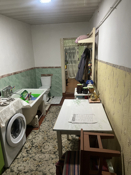 0.8 сотки,2 комнаты,огород