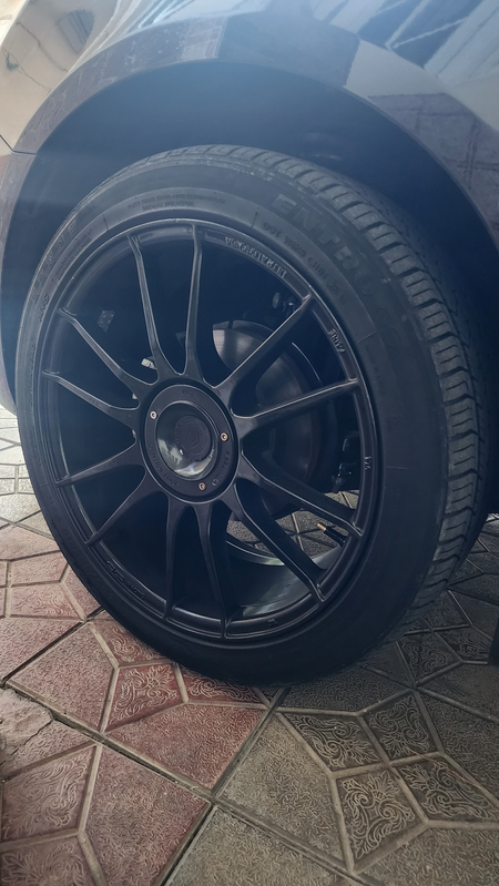 R18 OZ Racing Ultraleggera