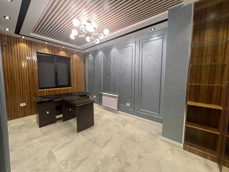 Продается Евро офис Ор-р: улица Шота Руставели 100м2