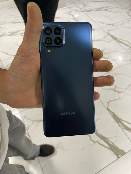 Продаю Samsung galaxy m53