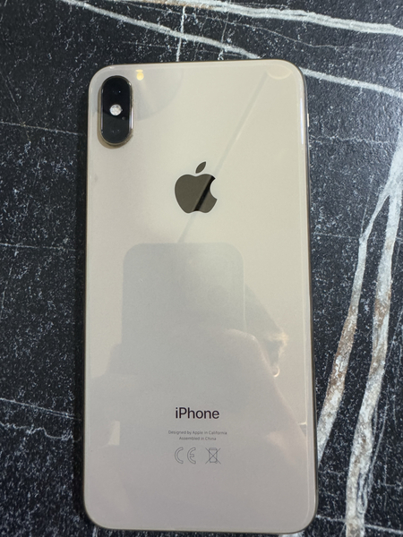 Srochno Iphone Xs max 256 Gold