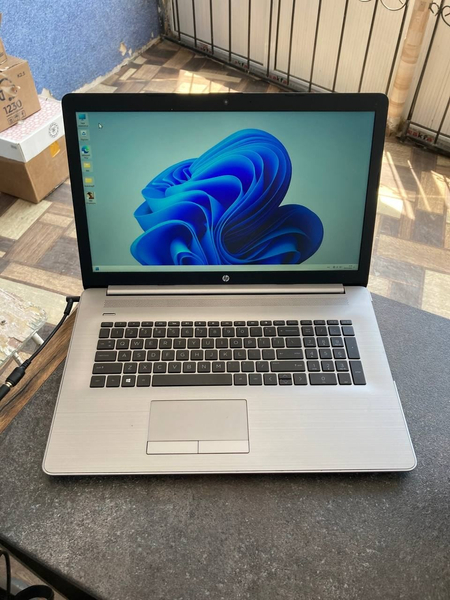 HP ProBook core i7-10510U/16GB RAM/256GB SSD/ AMD 2GB videokarta