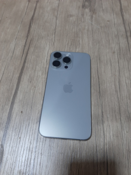 Iphone 15 Pro Max 256 gb Sotiladi