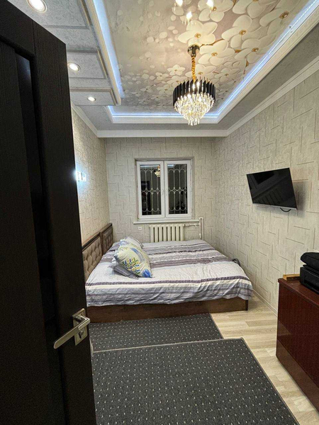 СРОЧНО !! Продается квартира в Яшнабаде 2/4/5 ( 60 кв/м ) Авиасозлар 2