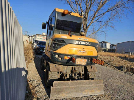 Excavator Hyundai | HW60