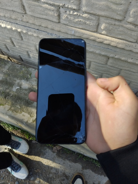 Tecno spark7 srochna 32gb