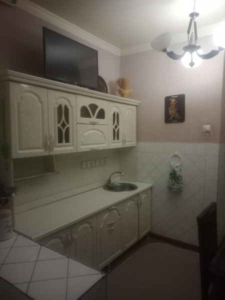 Сдаю место девушке.