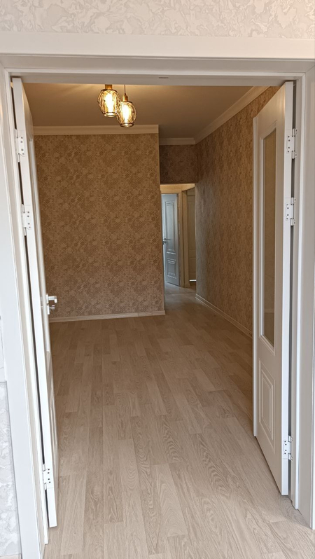 Kvartira sotiladi 1²/2/4. Balcony 1.5 ga 6