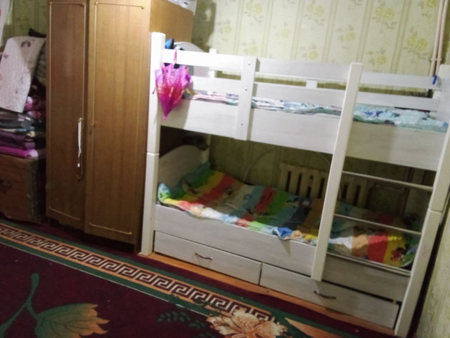Чилонзор 20кв.2хона галирека.44.м².40.500.уе.срочне.