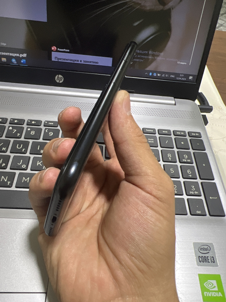 Iphone.  SE 2020