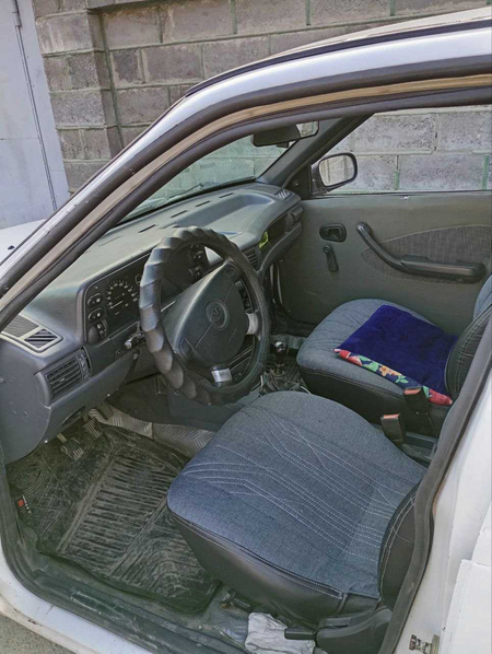Nexia 1 Metan 1996