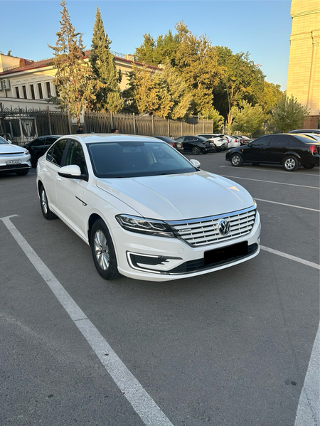 Продаётся Volkswagen E-Lavida