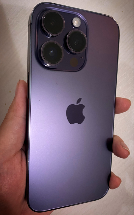 Iphone 14 pro sotiladi srochno