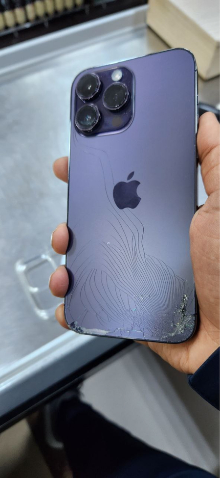I phone 14 pro max 256 gb  85% batareyka