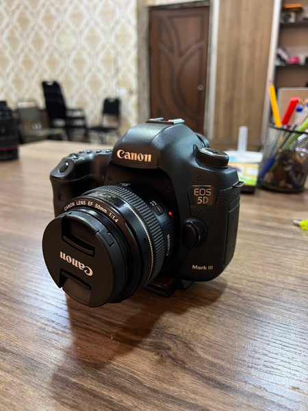Canon mark iii sotiladi
