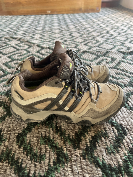 ADIDAS GORE-TEX 100 % оригинал