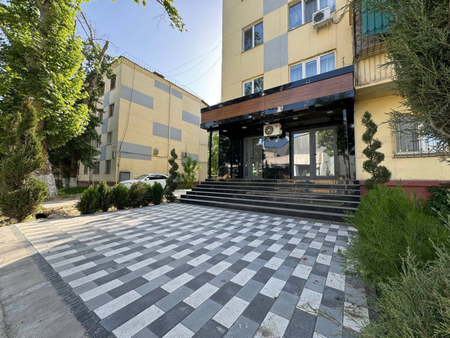 Лисунова Парвоз | 86кв- нежилое помещение вдоль дороги Аренда