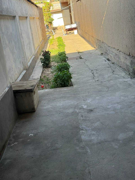 Uy Sotiladi Yer Hisobida Srochna
