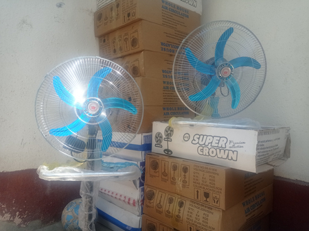 Ventilator óptom narhlarda sotiladi har hil turlari bor