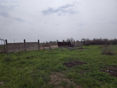 Нотурар жой олтмиш сотих (60 сотих)