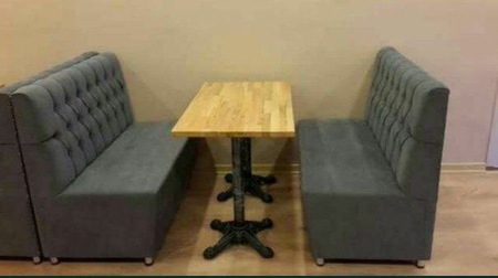 Kafe va barlarga divan .