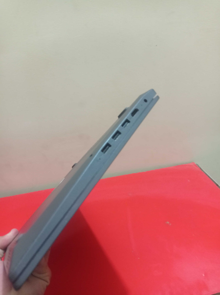 Kompyuter Lenovo
