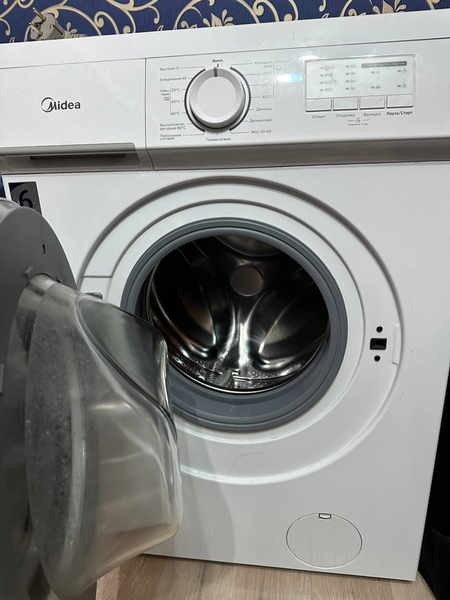 Midea стриальная машина
