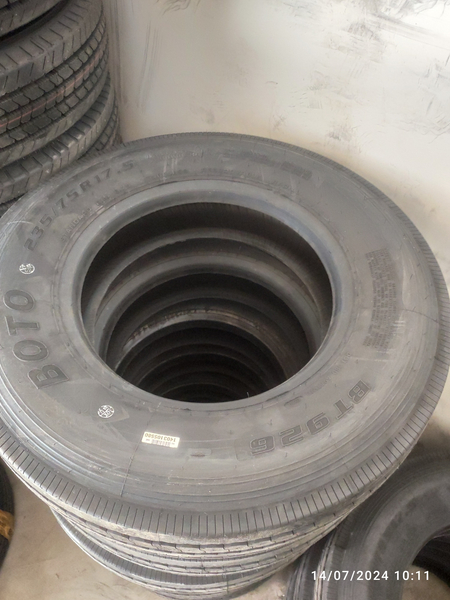 Boto 235/75R17.5 isuzu balon