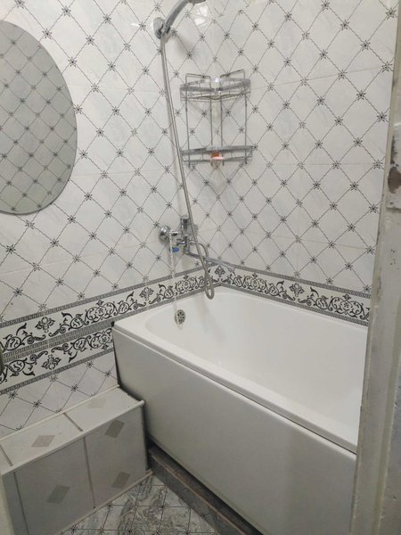 Мирзо-Улугбекский р-н, 2/2/2, 45 м², без ремонта, кирпич
