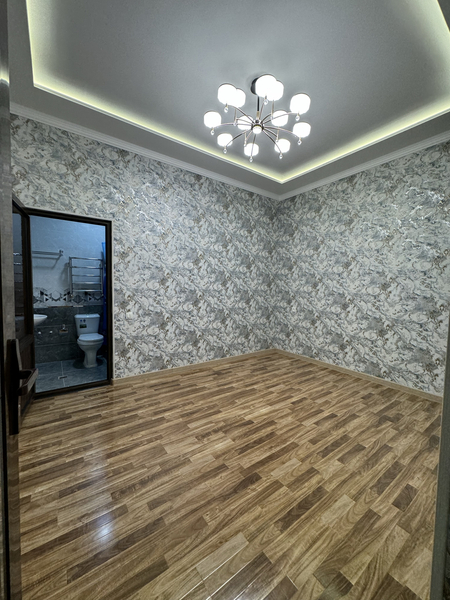 Tashkent ,Olmazor tumani , Qorasaroy ko’chasi , 2 raddom