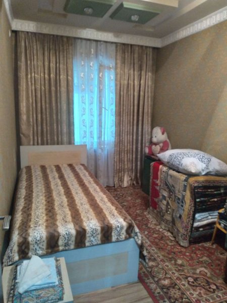 Сдаётся в аренду 2х комнатная квартира с обстановкой.Юнусабад 18 кв.
