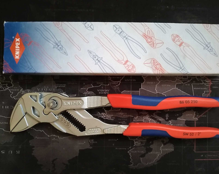 Переставной гаечный ключ Knipex (Германия)