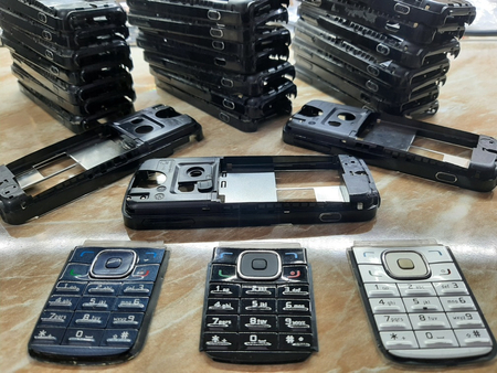 Nokia 6275 korpuslar sotiladi