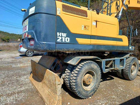 Excavator Hyundai | HW210