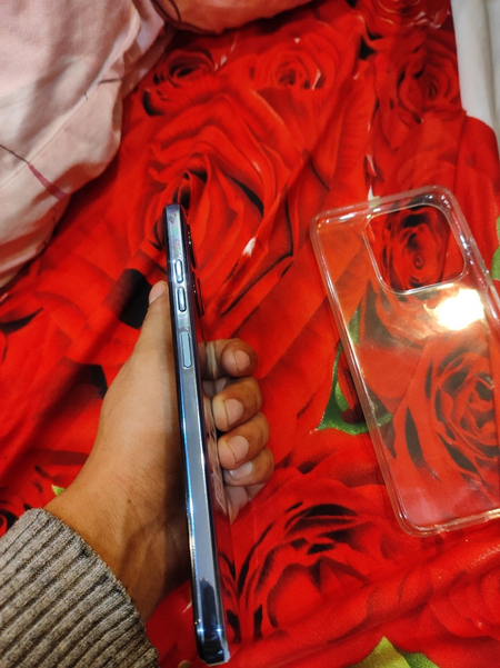 Tecno Spark 10C 128gb 4+4 operativka