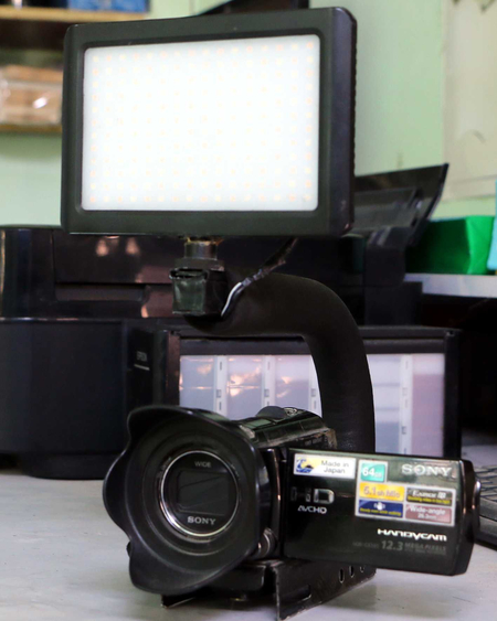 Sony 560 HDR professional kamera sotiladi