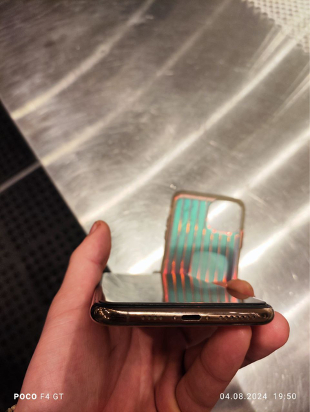 Iphone 11 pro max 64 gb 76%