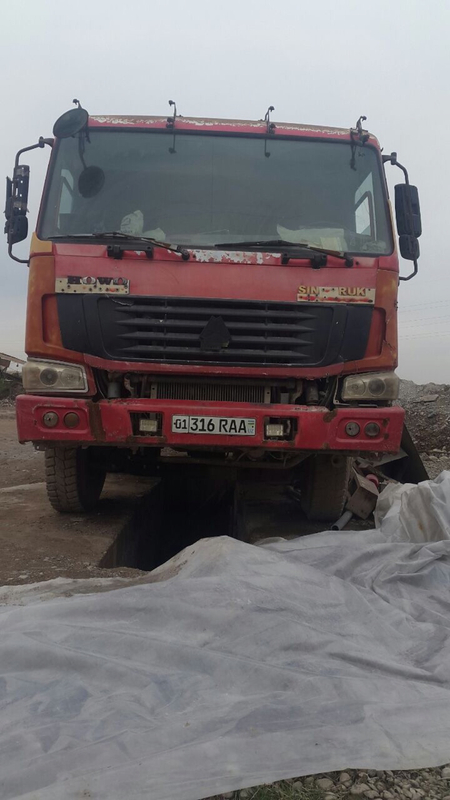 Howo sinotruk самосвал