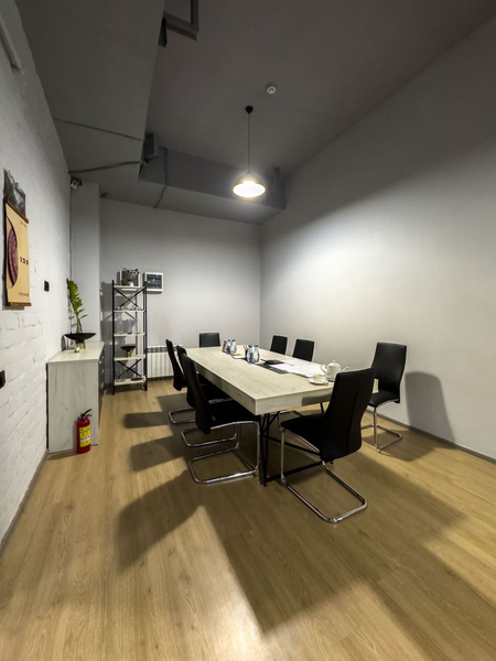 Продаётся Офис. 322 м². Улица Абдуллы Каххара. Парковка на 10 авто.