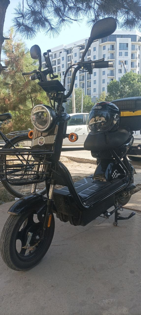 Bonvi skuter 2023