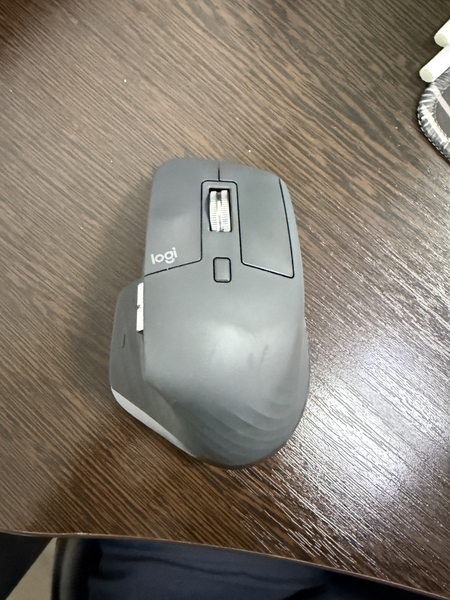 Продам Logitech mx master 3s